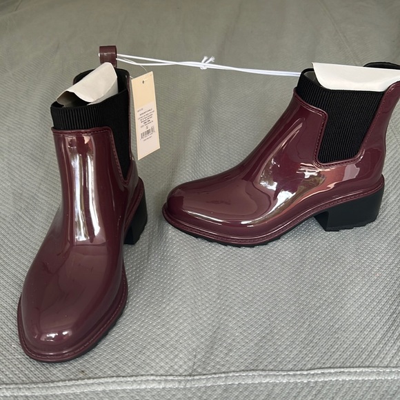 a new day | Shoes | Super Cute Low Rain Boot Style Booties | Poshmark